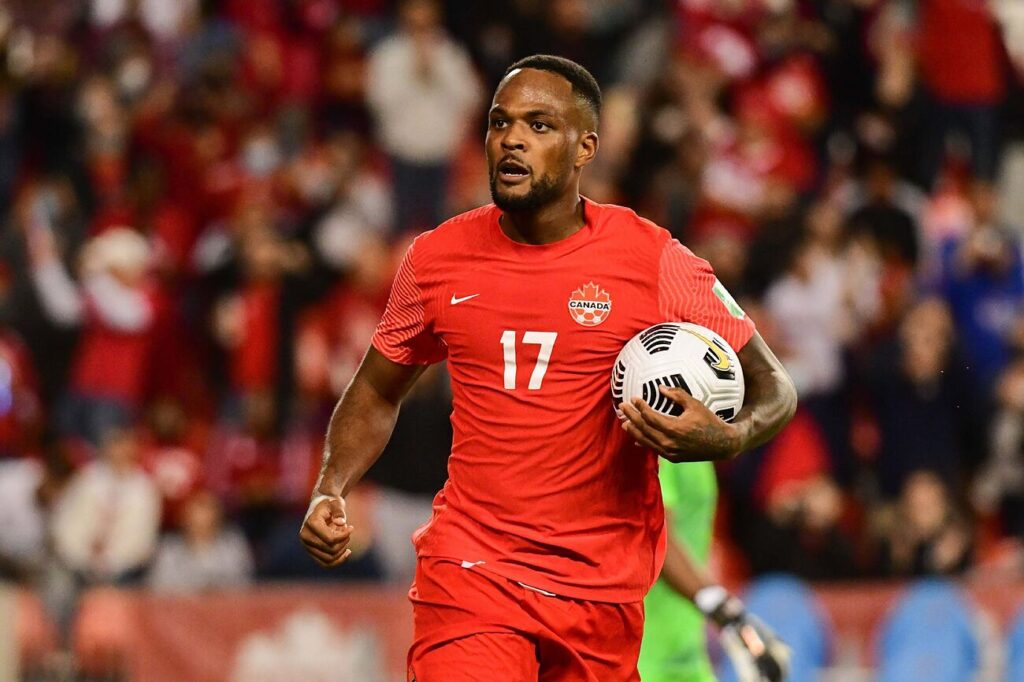 Cyle Larin: De Opkomst van een Ster in het Belgisc...