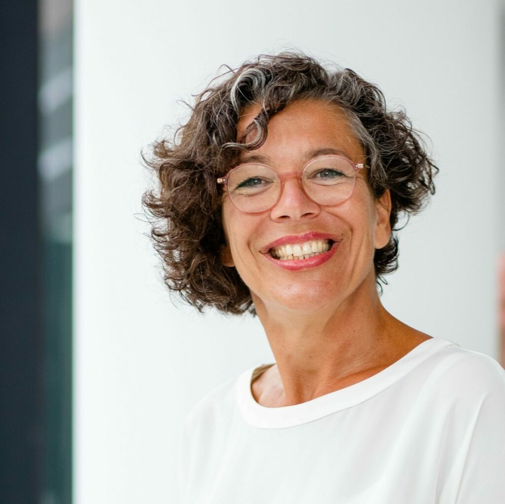 Het Inspirerende Verhaal van Heleen Herbert - news...