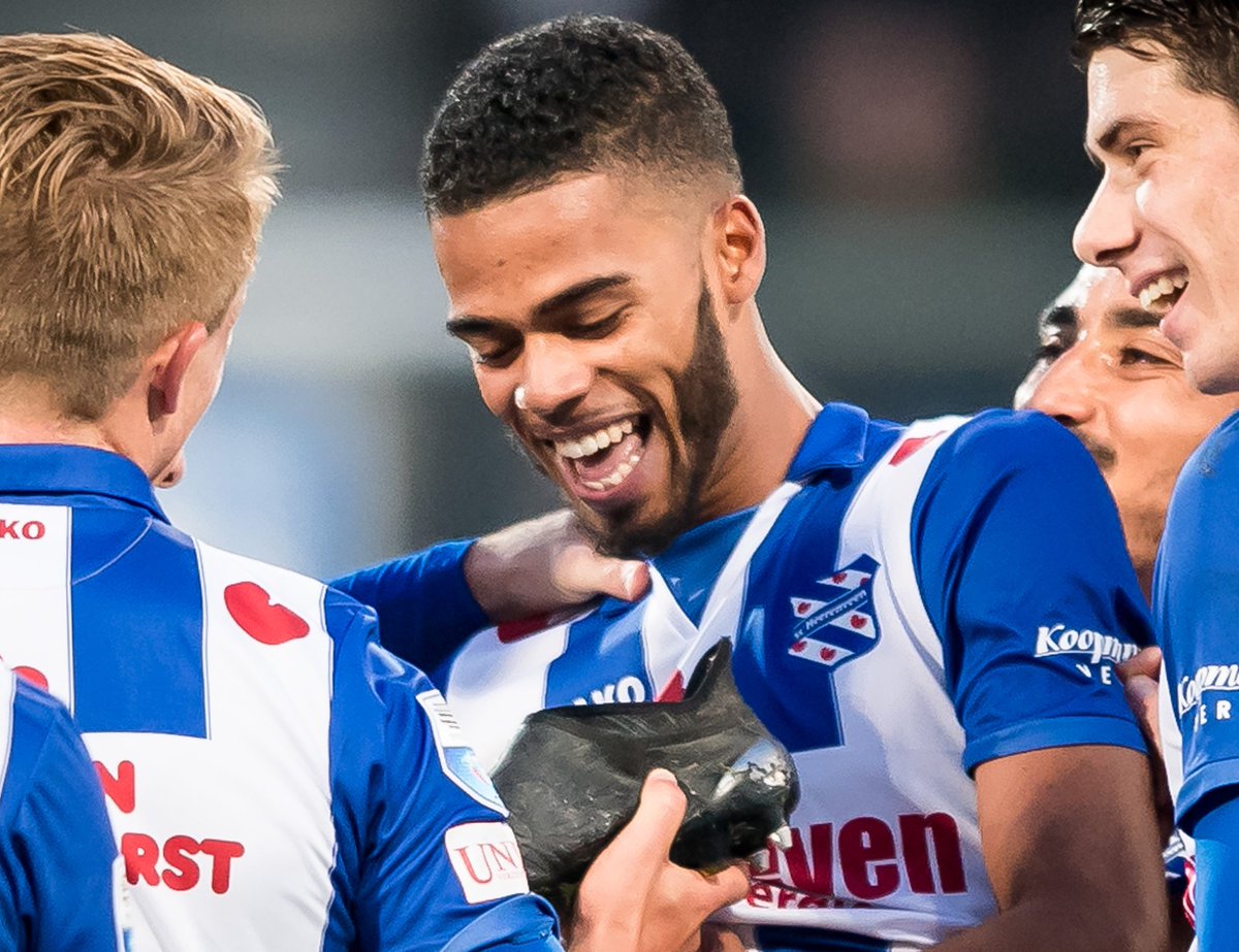 Jerry St. Juste: Een Opkomende Ster in het Nederla...